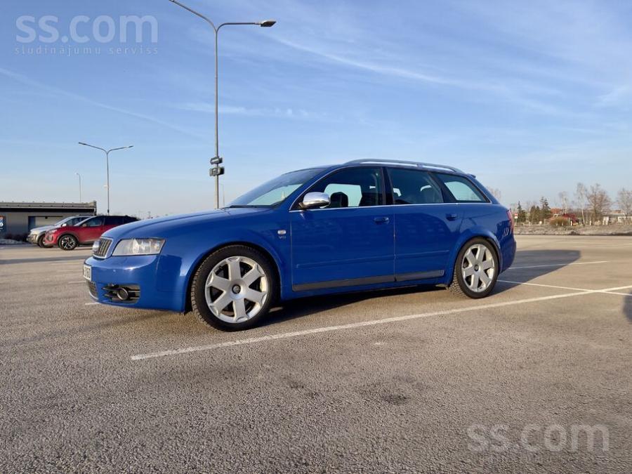 Blue Audi S4 2004 in Riga, with an engine capacity of 4.20 L and mileage of 250 thousand km for 8900 €, photo 2 on AUTOMOTO.COM.LV