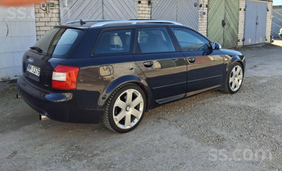 Zils Audi S4 2004 Rīga, ar dzinēja tilpumu 4.20 L un nobraukumu 239 tūkst. km par 7650 €, foto 4 vietnē AUTOMOTO.COM.LV