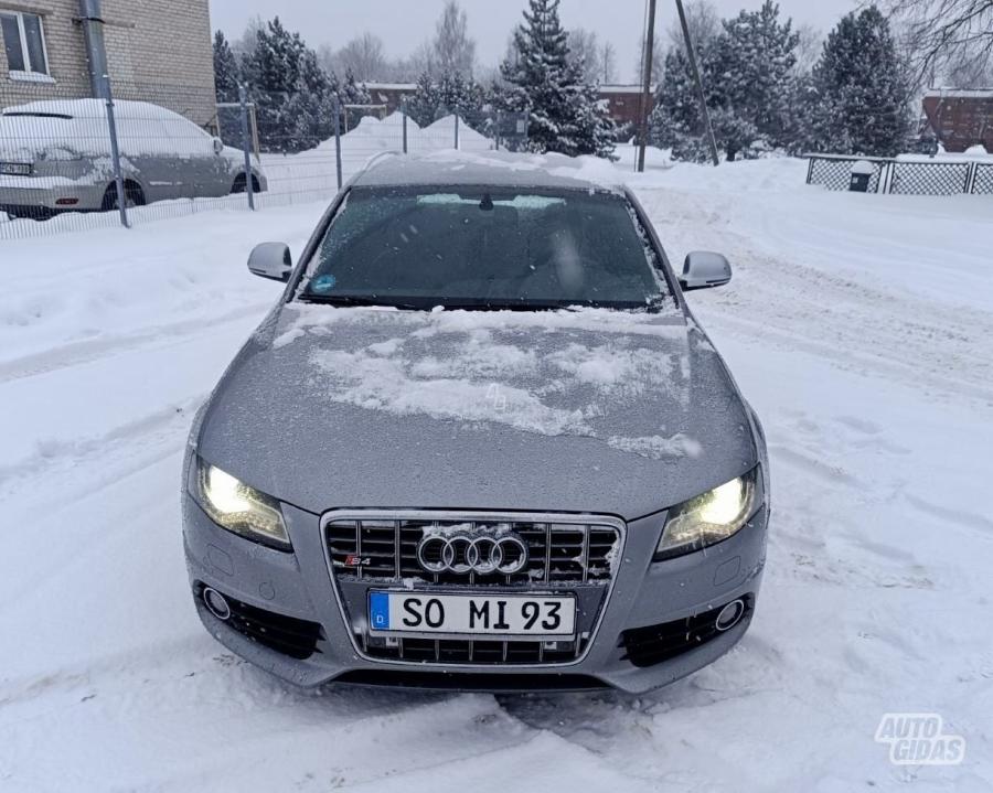 Audi S4 2009 in Panevezys, with an engine capacity of 3.00 L and mileage of 282 thousand km for 8500 €, photo 2 on AUTOMOTO.COM.LV