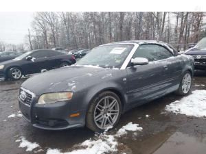 Pelēks Audi S4 2008 Šauļi, ar dzinēja tilpumu 4.16 L un nobraukumu 269 tūkst. km par 5950 €, foto 2 vietnē AUTOMOTO.COM.LV