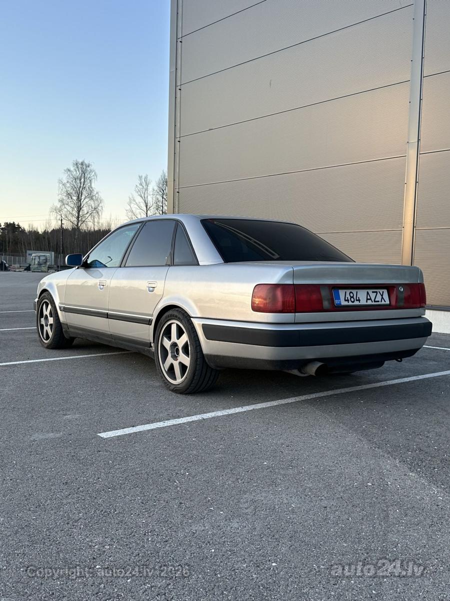 Pelēks Audi S4 1992 Tartu, ar dzinēja tilpumu 2.50 L un nobraukumu 0 tūkst. km par 16900 €, foto 6 vietnē AUTOMOTO.COM.LV