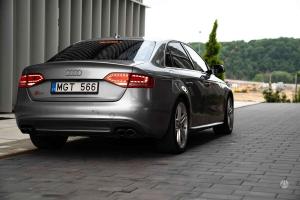 Grey Audi S4 2011 in Kaunas, with an engine capacity of 3.00 L and mileage of 153 thousand km for 10500 €, photo 4 on AUTOMOTO.COM.LV