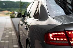 Grey Audi S4 2011 in Kaunas, with an engine capacity of 3.00 L and mileage of 153 thousand km for 10500 €, photo 6 on AUTOMOTO.COM.LV