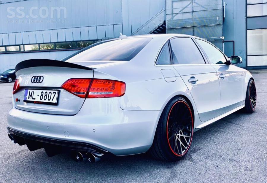Grey Audi S4 2012 in Riga, with an engine capacity of 3.00 L and mileage of 200 thousand km for 20000 €, photo 7 on AUTOMOTO.COM.LV