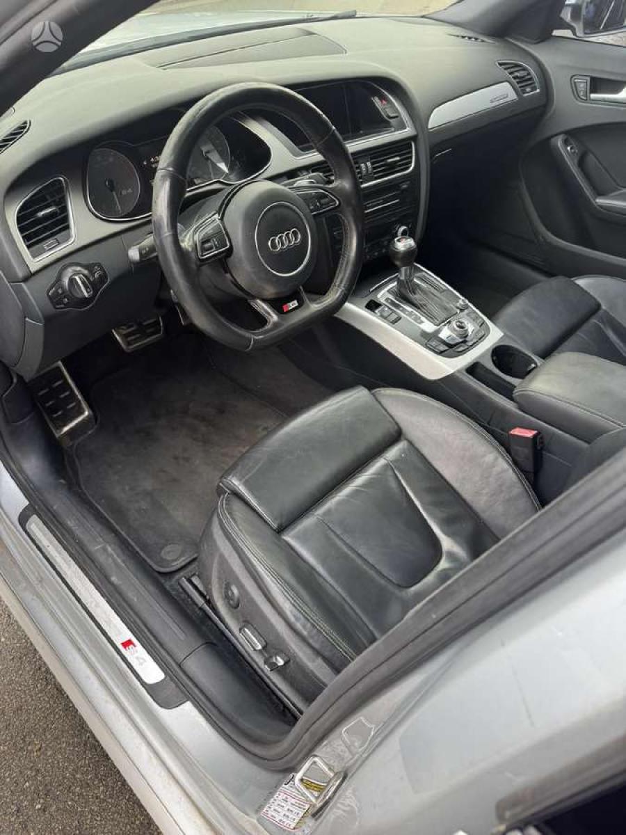 Grey Audi S4 2014 in Panevezys, with an engine capacity of 3.00 L and mileage of 231 thousand km for 6800 €, photo 7 on AUTOMOTO.COM.LV