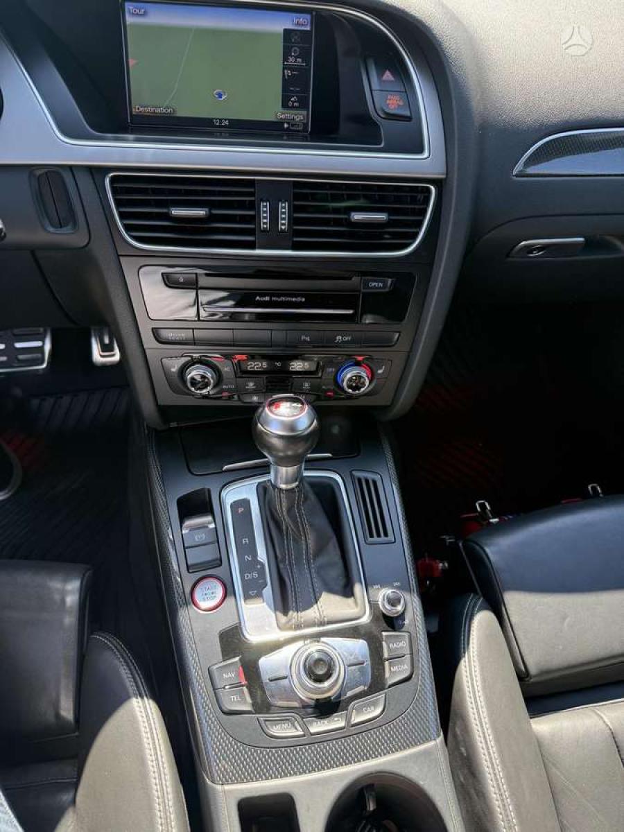Grey Audi S4 2014 in Klaipeda, with an engine capacity of 3.00 L and mileage of 135 thousand km for 13600 €, photo 31 on AUTOMOTO.COM.LV