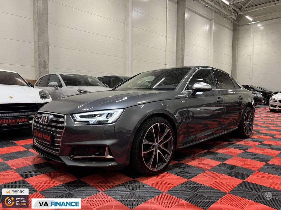 Pelēks Audi S4 2018 Viļņa, ar dzinēja tilpumu 3.00 L un nobraukumu 108 tūkst. km par 11000 €, foto 1 vietnē AUTOMOTO.COM.LV