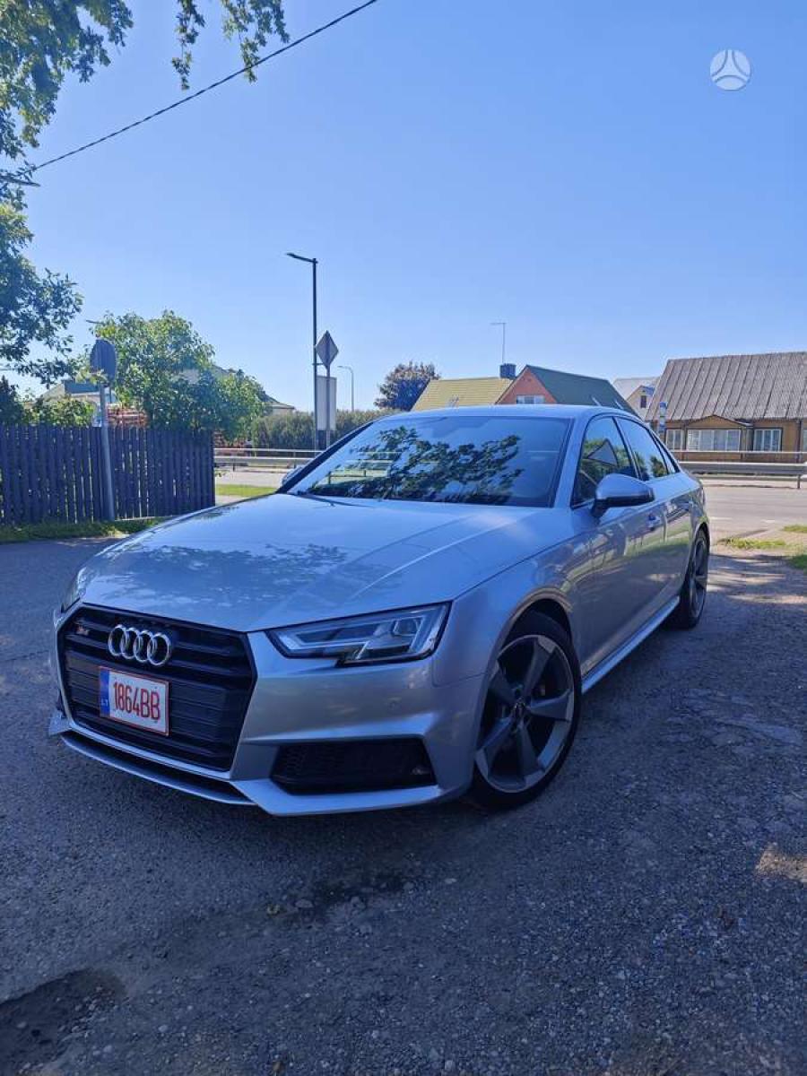 Grey Audi S4 2018 in Kaunas, with an engine capacity of 3.00 L and mileage of 163 thousand km for 22000 €, photo 1 on AUTOMOTO.COM.LV