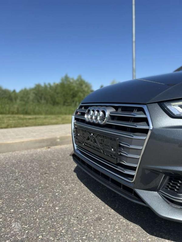 Pelēks Audi S4 2018 Viļņa, ar dzinēja tilpumu 3.00 L un nobraukumu 122 tūkst. km par 24000 €, foto 10 vietnē AUTOMOTO.COM.LV