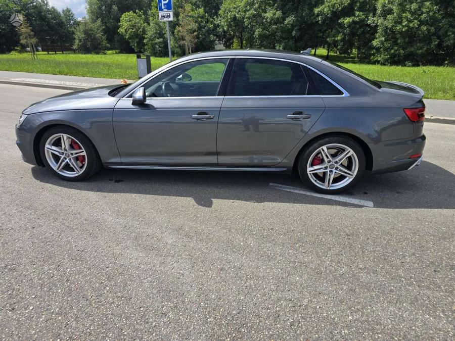 Grey Audi S4 2018 in Panevezys, with an engine capacity of 3.00 L and mileage of 166 thousand km for 21400 €, photo 12 on AUTOMOTO.COM.LV