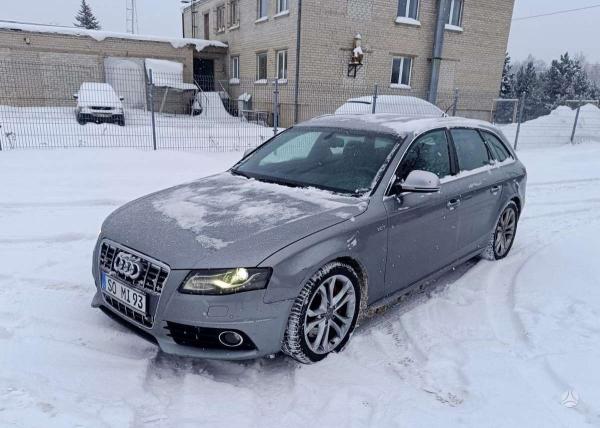 Pelēks Audi S4 2009 Panevēža, ar dzinēja tilpumu 3.00 L un nobraukumu 282 tūkst. km par 8500 €, foto 1 vietnē AUTOMOTO.COM.LV