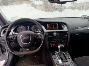 Pelēks Audi S4 2009 Panevēža, ar dzinēja tilpumu 3.00 L un nobraukumu 282 tūkst. km par 8500 €, foto 11 vietnē AUTOMOTO.COM.LV