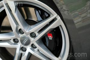 Grey Audi S4 2017 in Cesis, with an engine capacity of 3.00 L and mileage of 173 thousand km for 26990 €, photo 12 on AUTOMOTO.COM.LV