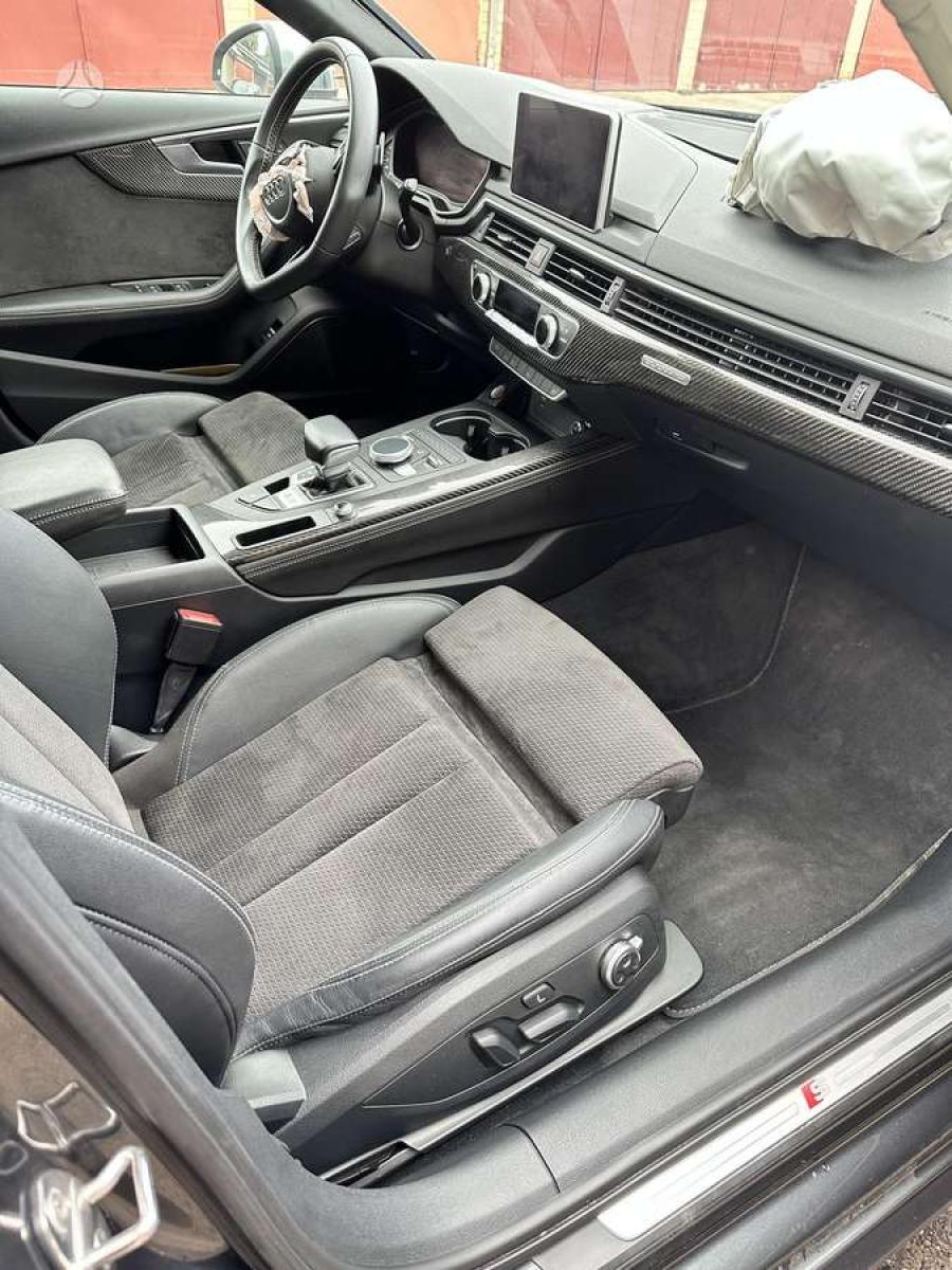 Grey Audi S4 2019 in Kaunas, with an engine capacity of 0.00 L and mileage of 100 thousand km for 13199 €, photo 10 on AUTOMOTO.COM.LV