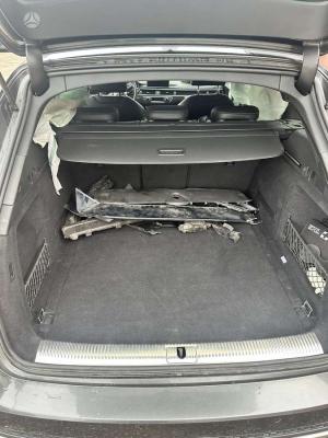 Grey Audi S4 2019 in Kaunas, with an engine capacity of 0.00 L and mileage of 100 thousand km for 13199 €, photo 22 on AUTOMOTO.COM.LV
