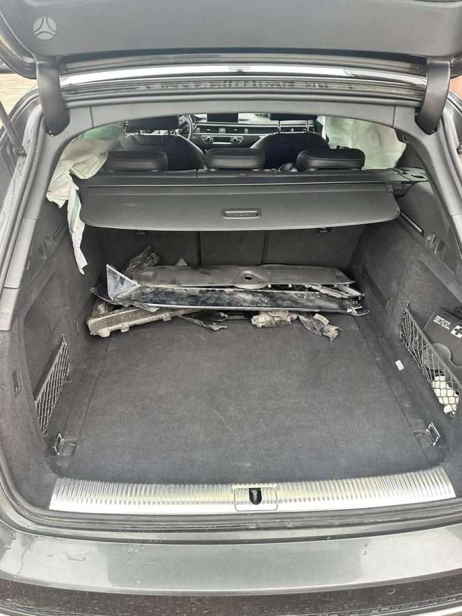 Grey Audi S4 2019 in Kaunas, with an engine capacity of 0.00 L and mileage of 100 thousand km for 13199 €, photo 22 on AUTOMOTO.COM.LV