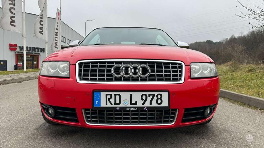 Sarkans Audi S4 2004 Viļņa, ar dzinēja tilpumu 4.16 L un nobraukumu 131 tūkst. km par 7999 €, foto 2 vietnē AUTOMOTO.COM.LV