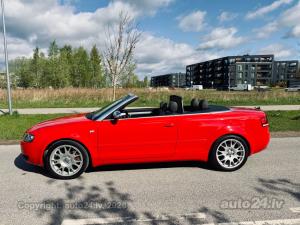 Sarkans Audi S4 2004 Tallina, ar dzinēja tilpumu 4.20 L un nobraukumu 132 tūkst. km par 10499 €, foto 6 vietnē AUTOMOTO.COM.LV