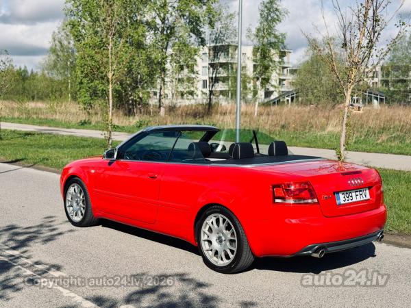 Красный Ауди С4 2004 в Таллин, объемом двигателя 4.20 л и пробегом 132 тыс. км за 10499 €, фото 7 на AUTOMOTO.COM.LV