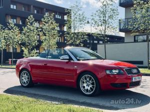 Sarkans Audi S4 2004 Tallina, ar dzinēja tilpumu 4.20 L un nobraukumu 132 tūkst. km par 10499 €, foto 11 vietnē AUTOMOTO.COM.LV