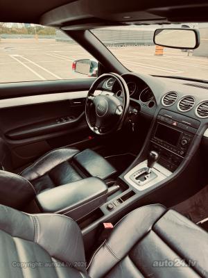 Sarkans Audi S4 2004 Tallina, ar dzinēja tilpumu 4.20 L un nobraukumu 132 tūkst. km par 10499 €, foto 20 vietnē AUTOMOTO.COM.LV