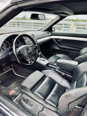Sarkans Audi S4 2004 Tallina, ar dzinēja tilpumu 4.20 L un nobraukumu 132 tūkst. km par 10499 €, foto 22 vietnē AUTOMOTO.COM.LV
