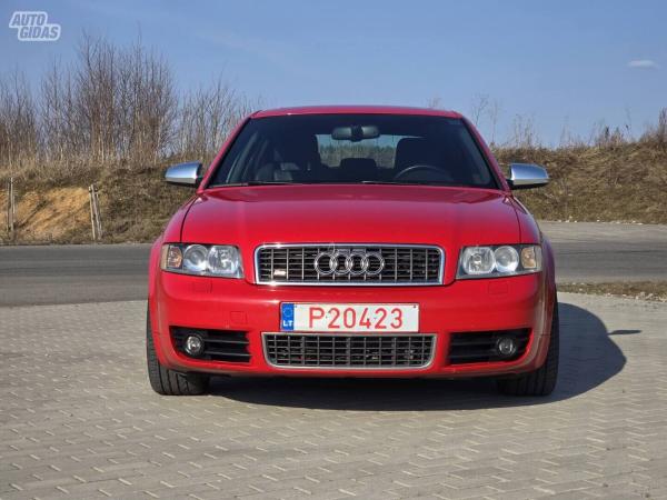 Red Audi S4 2004 in Vilnius, with an engine capacity of 4.20 L and mileage of 280 thousand km for 8000 €, photo 2 on AUTOMOTO.COM.LV