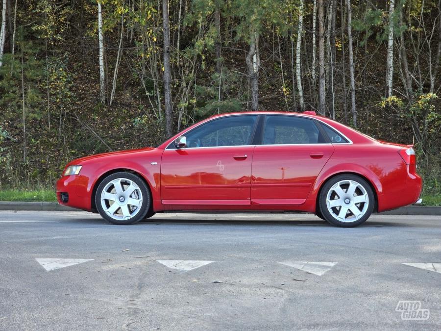 Red Audi S4 2004 in Vilnius, with an engine capacity of 4.20 L and mileage of 282 thousand km for 8500 €, photo 1 on AUTOMOTO.COM.LV