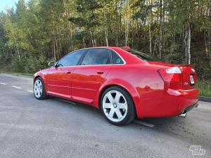 Red Audi S4 2004 in Vilnius, with an engine capacity of 4.20 L and mileage of 282 thousand km for 8500 €, photo 3 on AUTOMOTO.COM.LV