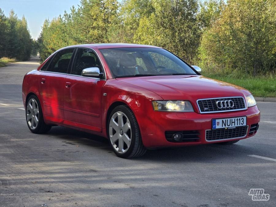 Red Audi S4 2004 in Vilnius, with an engine capacity of 4.20 L and mileage of 282 thousand km for 8500 €, photo 11 on AUTOMOTO.COM.LV