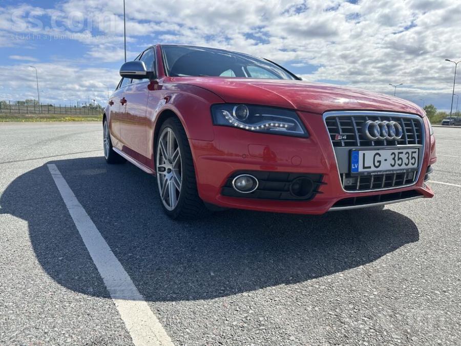 Red Audi S4 2009 in Riga, with an engine capacity of 3.00 L and mileage of 232 thousand km for 7000 €, photo 2 on AUTOMOTO.COM.LV