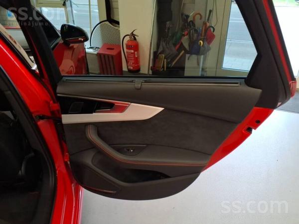 Красный Ауди С4 2024 в Рига, объемом двигателя 3.00 л и пробегом 19 тыс. км за 59900 €, фото 10 на AUTOMOTO.COM.LV
