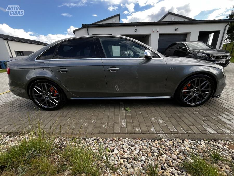 Audi S4 2013 in Vilnius, with an engine capacity of 3.00 L and mileage of 179 thousand km for 17500 €, photo 5 on AUTOMOTO.COM.LV