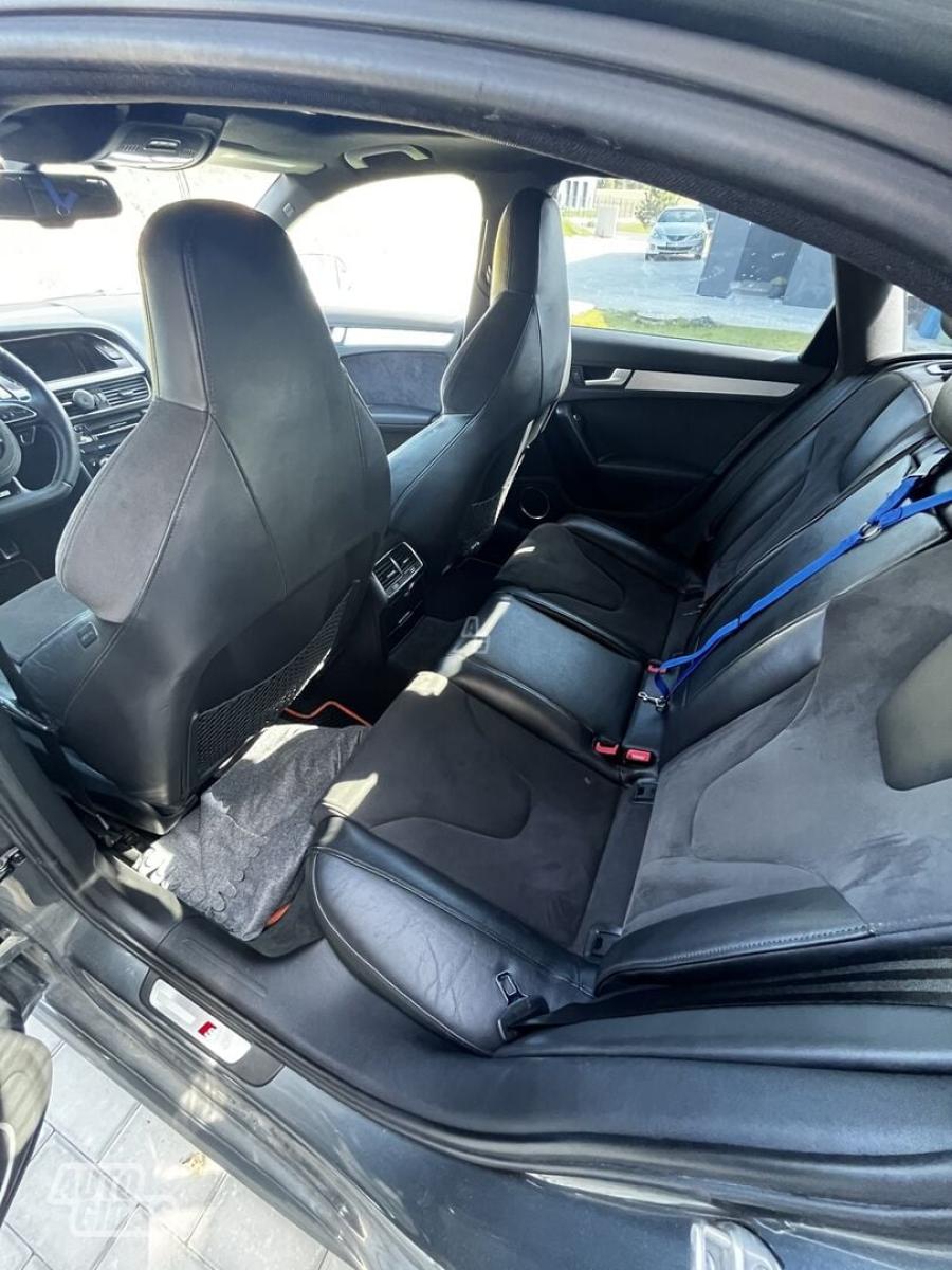 Audi S4 2013 in Vilnius, with an engine capacity of 3.00 L and mileage of 179 thousand km for 17500 €, photo 9 on AUTOMOTO.COM.LV