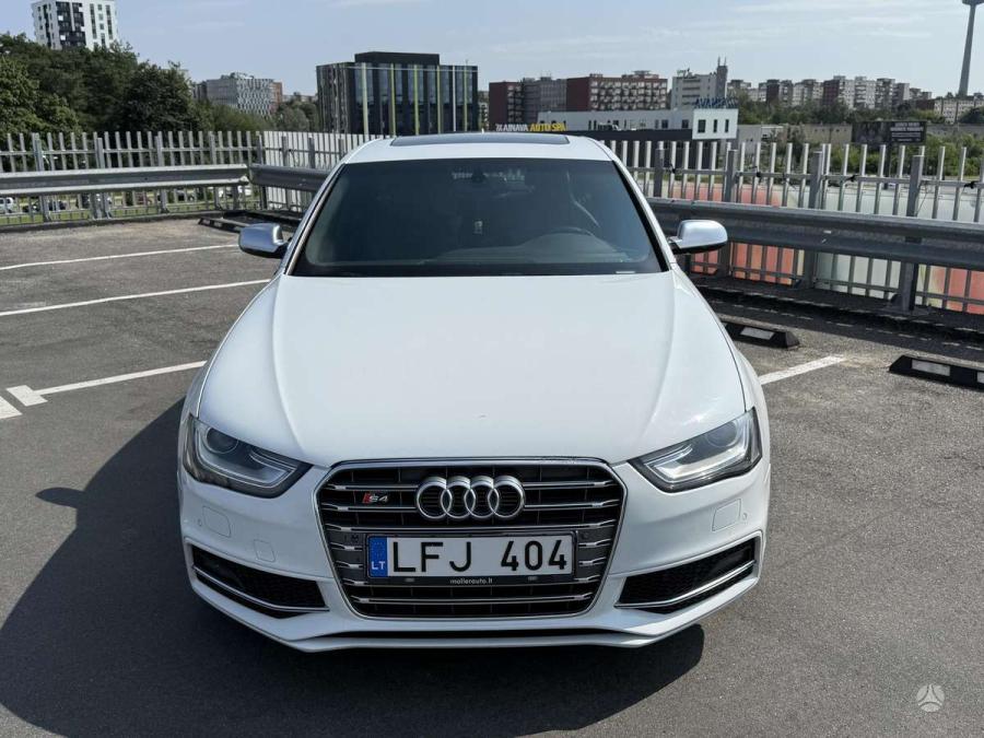 Balts Audi S4 2013 Viļņa, ar dzinēja tilpumu 3.00 L un nobraukumu 194 tūkst. km par 14500 €, foto 15 vietnē AUTOMOTO.COM.LV