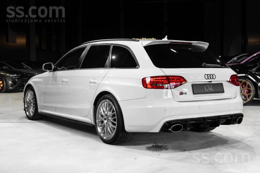 Balts Audi S4 2009 Rīga, ar dzinēja tilpumu 3.00 L un nobraukumu 291 tūkst. km par 18700 €, foto 7 vietnē AUTOMOTO.COM.LV