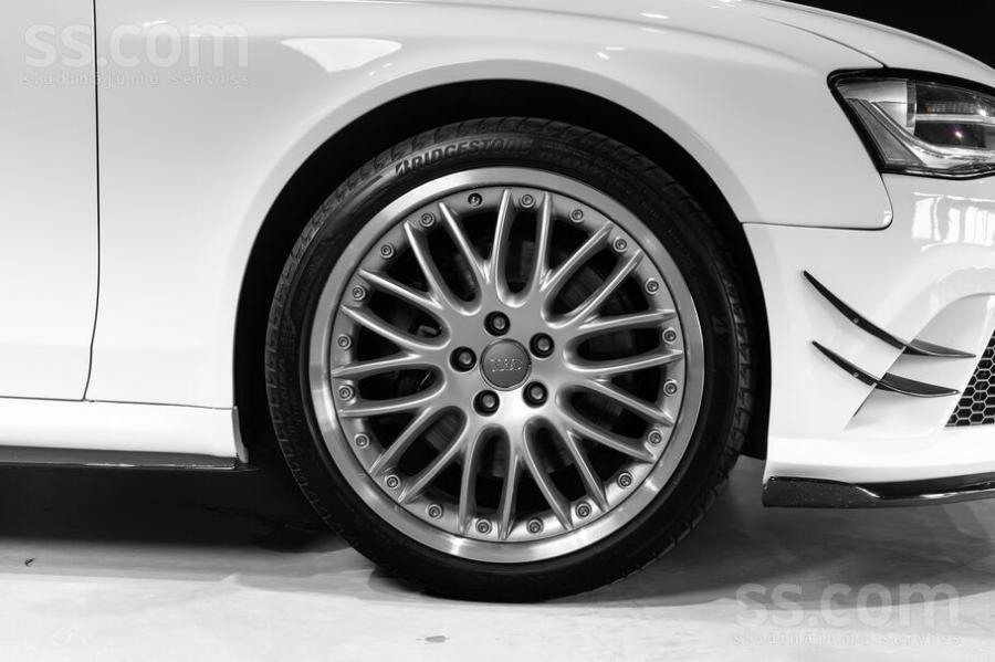 Balts Audi S4 2009 Rīga, ar dzinēja tilpumu 3.00 L un nobraukumu 291 tūkst. km par 18700 €, foto 8 vietnē AUTOMOTO.COM.LV
