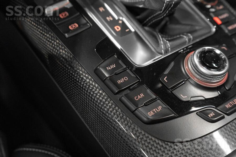 Balts Audi S4 2009 Rīga, ar dzinēja tilpumu 3.00 L un nobraukumu 291 tūkst. km par 18700 €, foto 30 vietnē AUTOMOTO.COM.LV