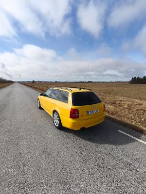 Yellow Audi S4 1999 in Parnu, with an engine capacity of 2.70 L and mileage of 390 thousand km for 8650 €, photo 17 on AUTOMOTO.COM.LV