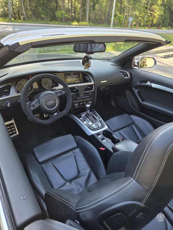 Melns Audi S5 2013 Klaipėda, ar dzinēja tilpumu 3.00 L un nobraukumu 239 tūkst. km par 12000 €, foto 4 vietnē AUTOMOTO.COM.LV