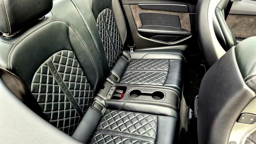Black Audi S5 2018 in Kretinga, with an engine capacity of 3.00 L and mileage of 50 thousand km for 26499 €, photo 28 on AUTOMOTO.COM.LV