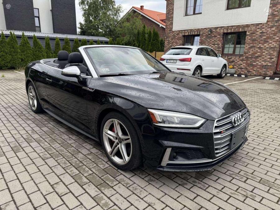 Black Audi S5 2018 in Klaipeda, with an engine capacity of 3.00 L and mileage of 171 thousand km for 18999 €, photo 4 on AUTOMOTO.COM.LV