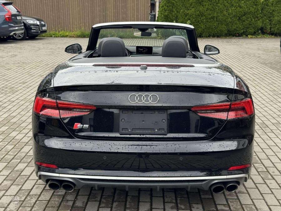 Black Audi S5 2018 in Klaipeda, with an engine capacity of 3.00 L and mileage of 171 thousand km for 18999 €, photo 7 on AUTOMOTO.COM.LV