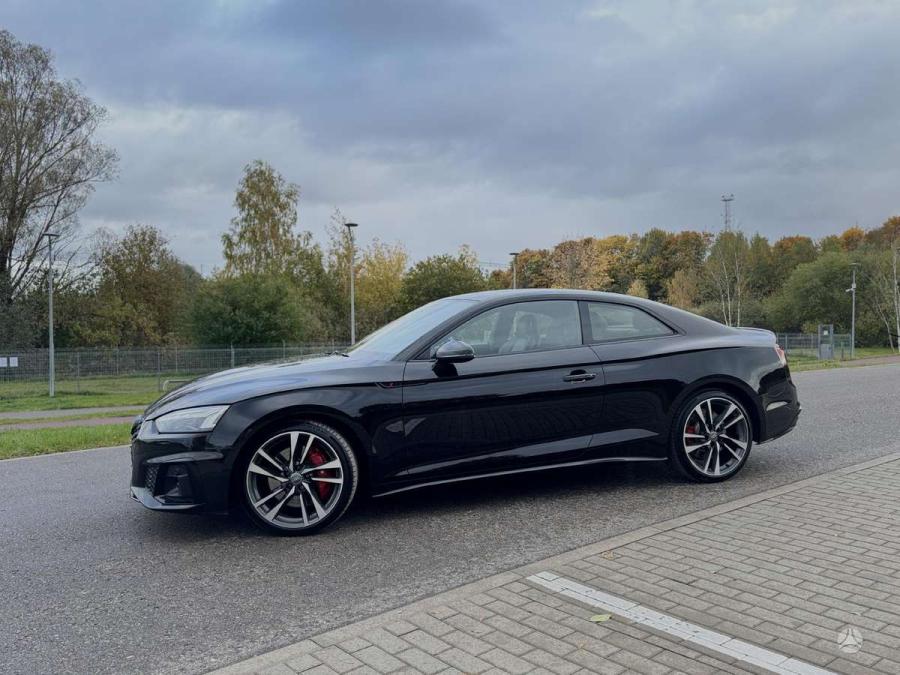 Black Audi S5 2020 in Vilnius, with an engine capacity of 0.00 L and mileage of 83 thousand km for 34200 €, photo 2 on AUTOMOTO.COM.LV