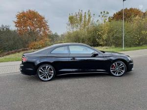 Black Audi S5 2020 in Vilnius, with an engine capacity of 0.00 L and mileage of 83 thousand km for 34200 €, photo 4 on AUTOMOTO.COM.LV