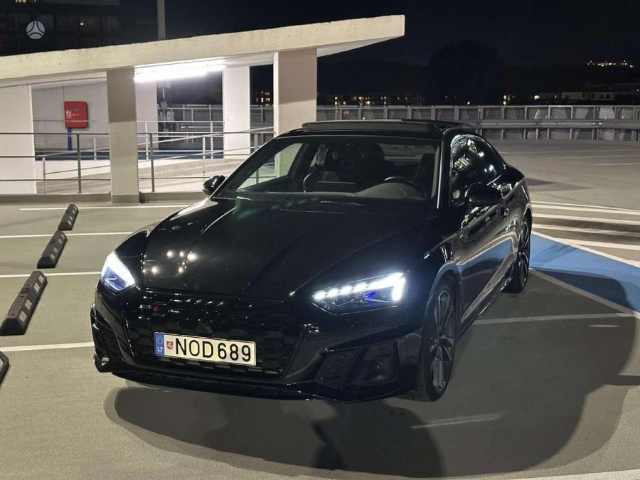 Black Audi S5 2020 in Vilnius, with an engine capacity of 0.00 L and mileage of 83 thousand km for 34200 €, photo 22 on AUTOMOTO.COM.LV