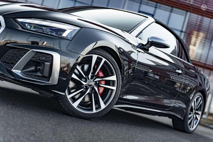 Melns Audi S5 2024 Klaipėda, ar dzinēja tilpumu 3.00 L un nobraukumu 3 tūkst. km par 39999 €, foto 1 vietnē AUTOMOTO.COM.LV
