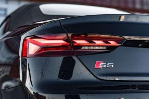 Melns Audi S5 2024 Klaipėda, ar dzinēja tilpumu 3.00 L un nobraukumu 3 tūkst. km par 39999 €, foto 14 vietnē AUTOMOTO.COM.LV