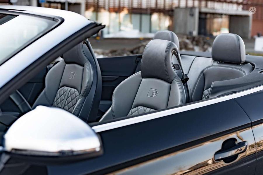 Melns Audi S5 2024 Klaipėda, ar dzinēja tilpumu 3.00 L un nobraukumu 3 tūkst. km par 39999 €, foto 22 vietnē AUTOMOTO.COM.LV