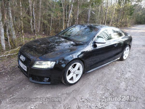 Melns Audi S5 2008 Tallina, ar dzinēja tilpumu 4.20 L un nobraukumu 319 tūkst. km par 10900 €, foto 1 vietnē AUTOMOTO.COM.LV